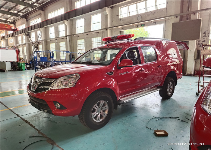 Foton 4x4 섀시 픽업 구조 소방차 300L 고정 물 탱크 30m 호스 릴